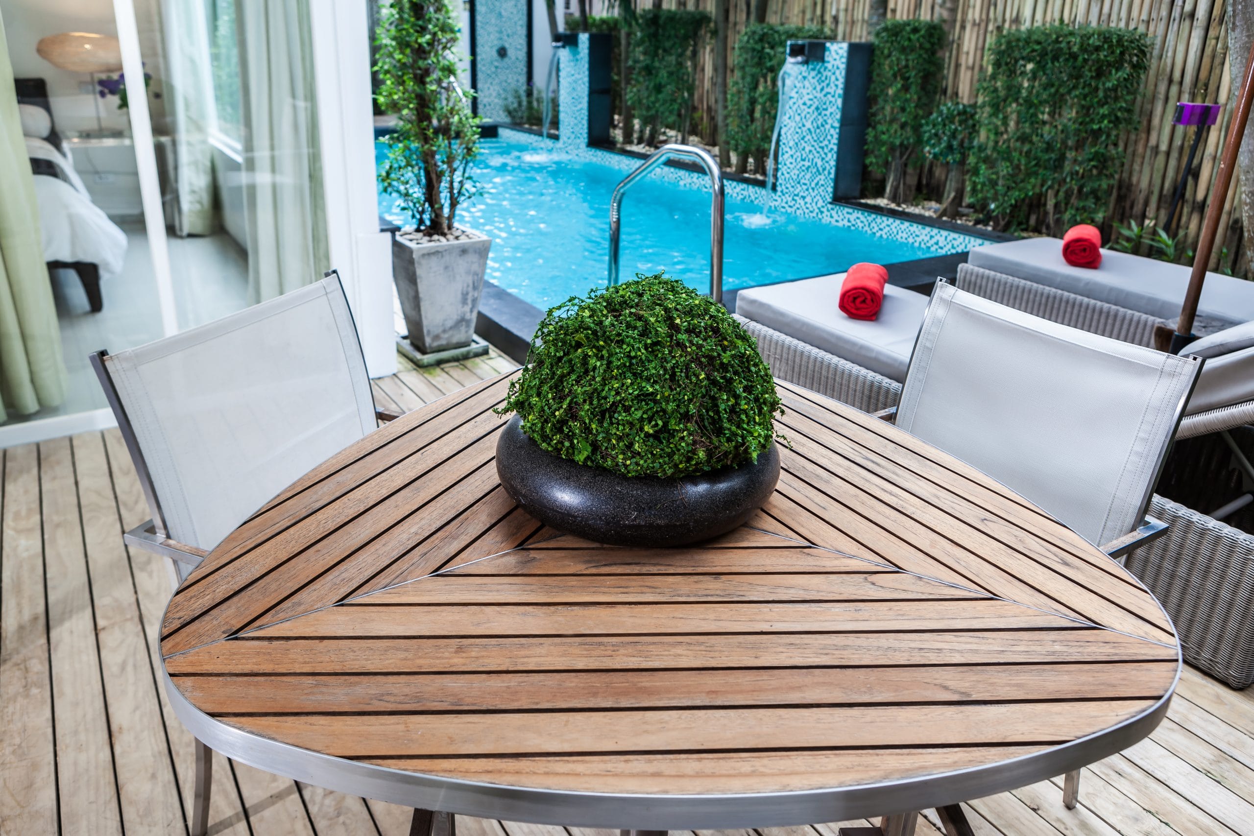 1 Bedroom Deluxe Pool Suite - BYD Lofts Boutique Hotel & Serviced ...